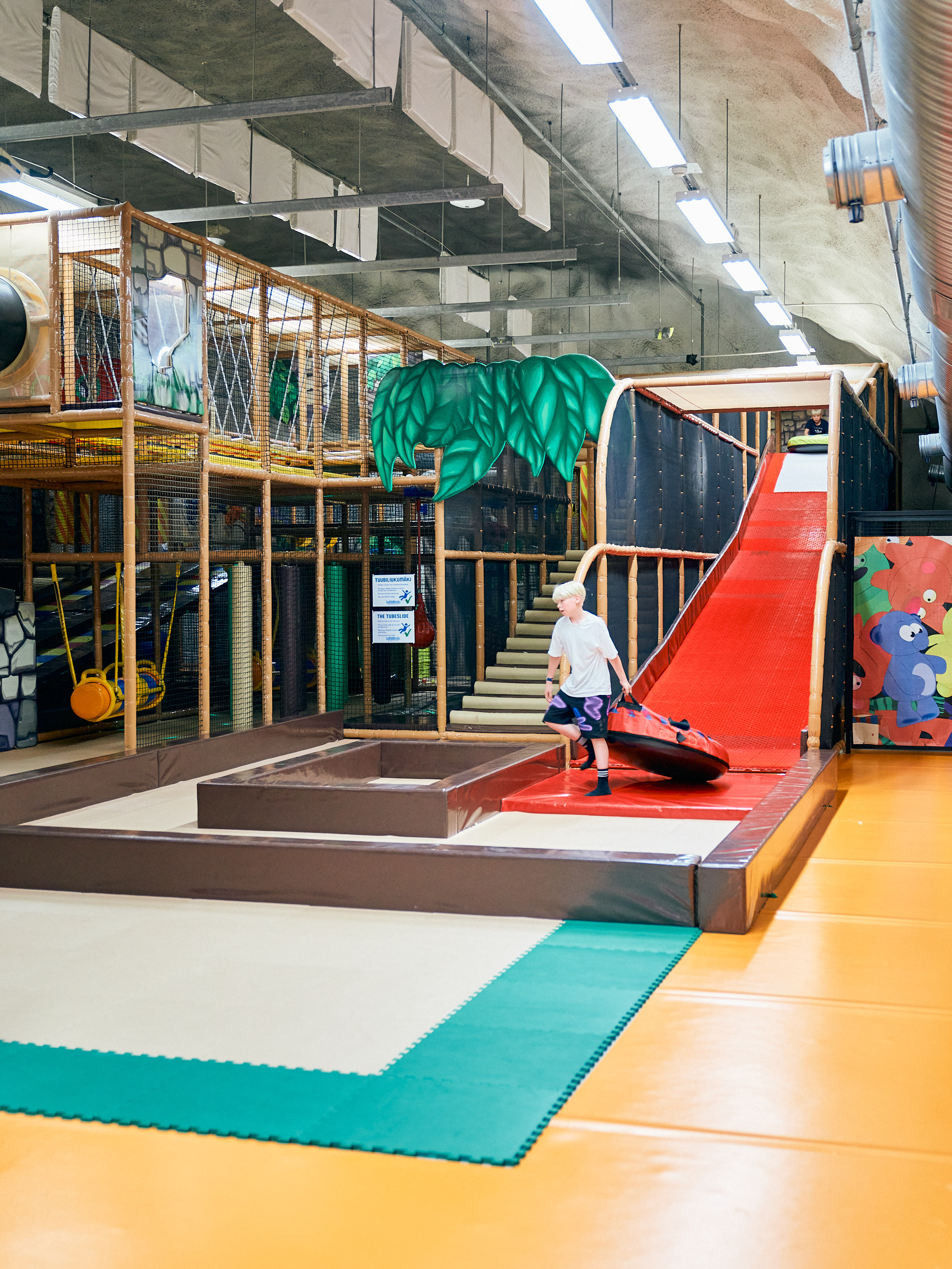 SEBASTIAN WOLF — Helsinki Underground